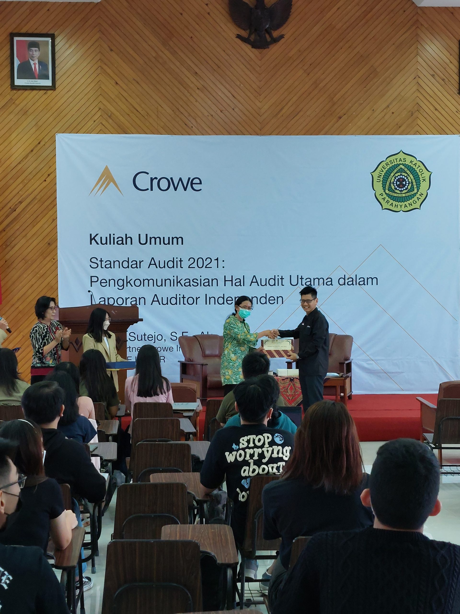 Seminar Standar Audit - Crowe Indonesia - Program Studi Akuntansi